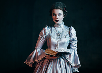 50 Plot Ideas from Victorian and Regency Novels